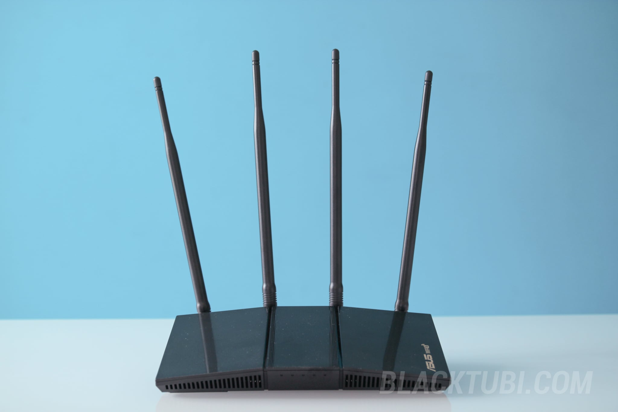 ASUS RT-AX1800HP Review: high power edition